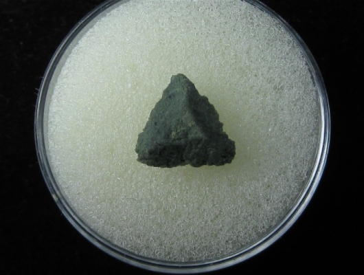 Benitoite Crystal, Stoney - Capistrano Mining Company | Benitoite ...